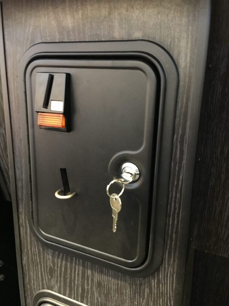 BAS Arcade Cabinet Restoration - Part 2 - Retro Games Now